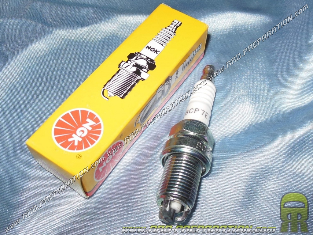 Bougie culot long NGK BCP7ET (indice chaud) - www.rrd-preparation.com